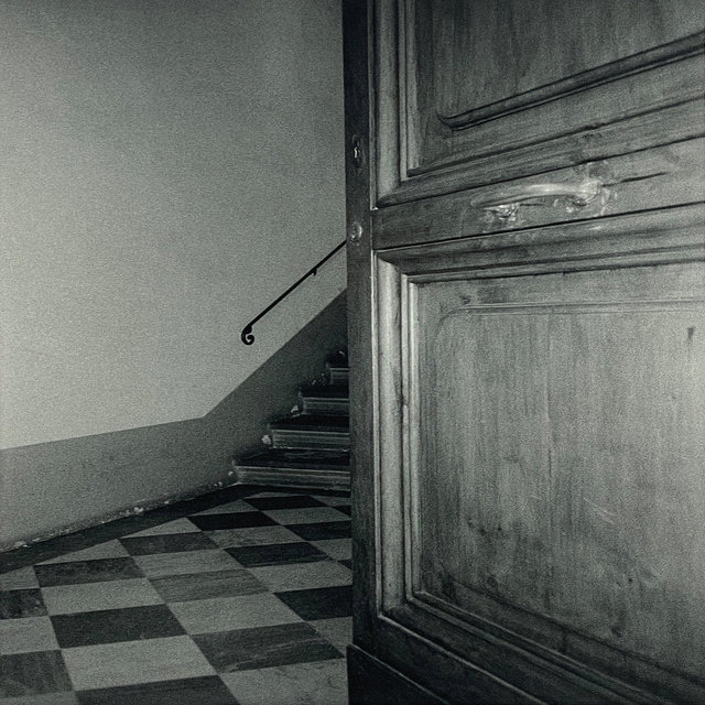 Cancer House – The Moth – EP Review – No More Workhorse